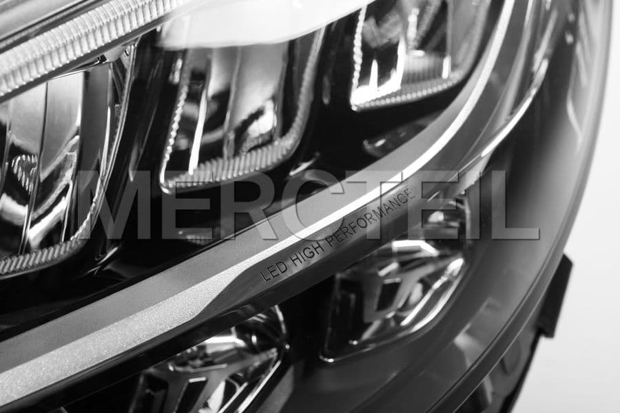 Buy the spare part Mercedes-Benz A2059065404 headlamp unit