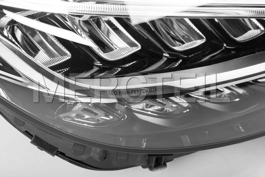 Buy the spare part Mercedes-Benz A2059065504 headlamp unit