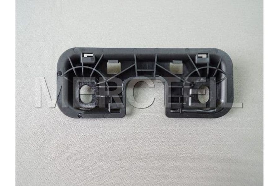Buy the spare part Mercedes-Benz A2059194500 bracket
