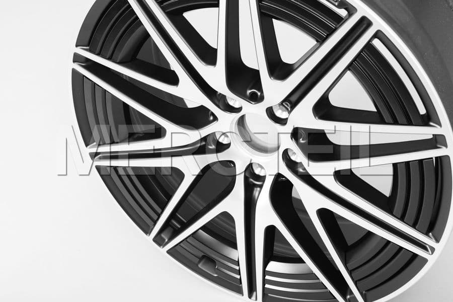 Buy the spare part Mercedes-Benz A2064000300 spoke wheel