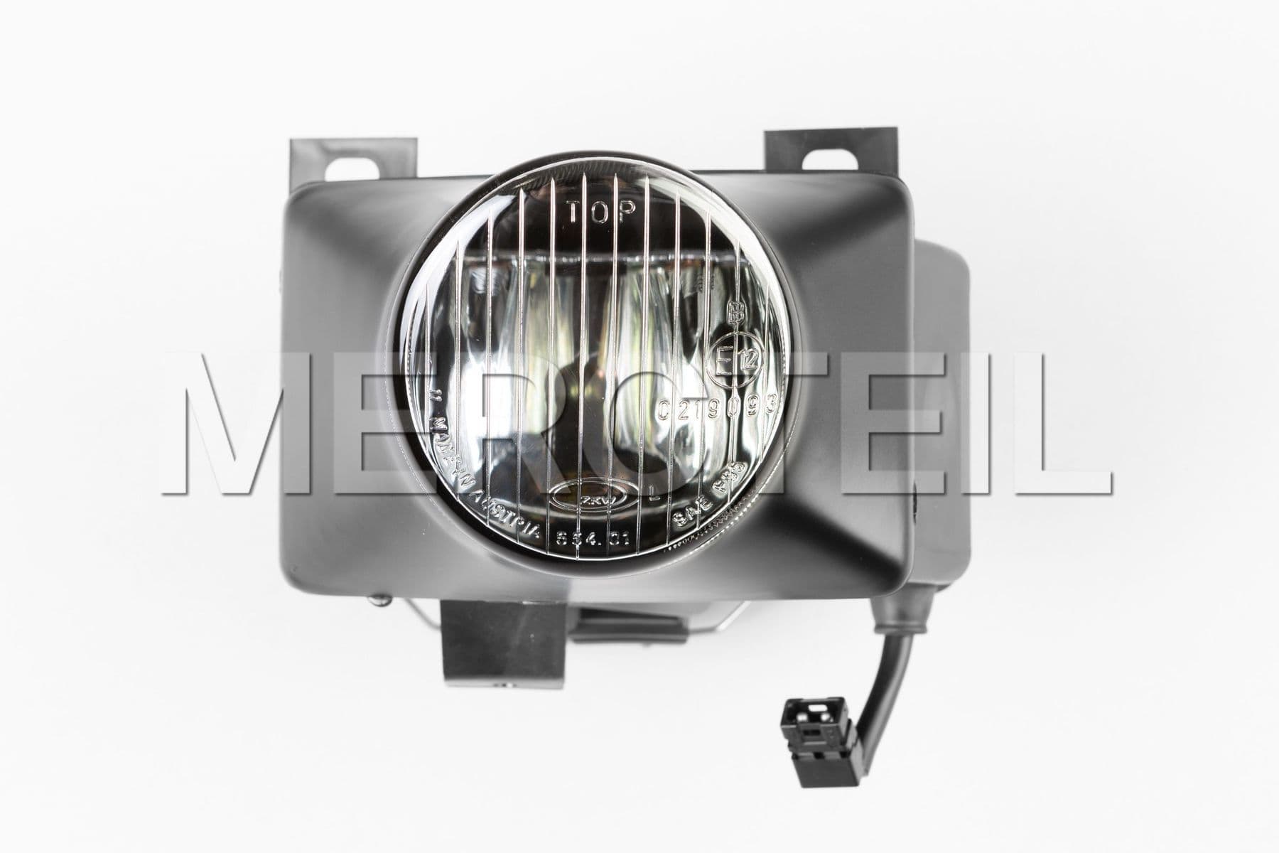 Buy the spare part Mercedes-Benz A2088200356 foglamp