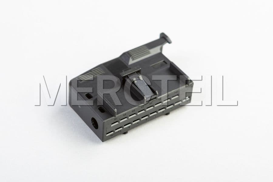 Buy the spare part Mercedes-Benz A2105450503 covering