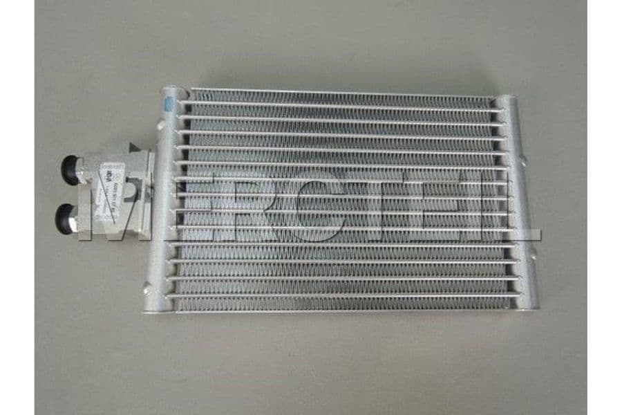 Buy the spare part Mercedes-Benz A2115001700 oil cooler