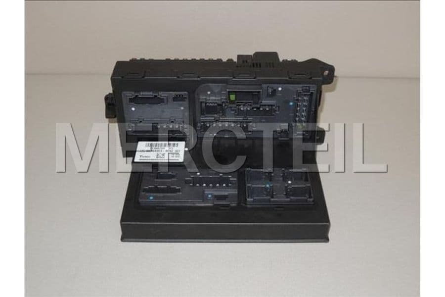 Buy the spare part Mercedes-Benz A2115457201 steuergeraet