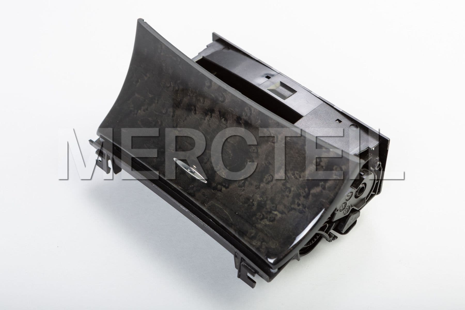 Buy the spare part Mercedes-Benz A2116800650 housing