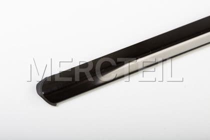 Buy the spare part Mercedes-Benz A2116900480 garnish moulding