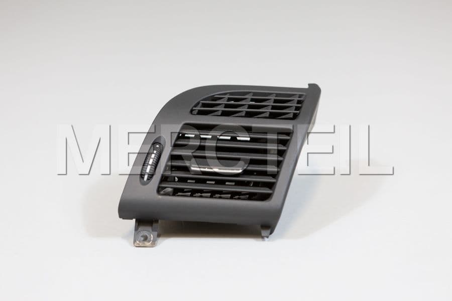 Buy the spare part Mercedes-Benz A21183006549116 nozzle