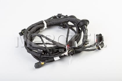 Buy the spare part Mercedes-Benz A2125403300 electrical wiring harness