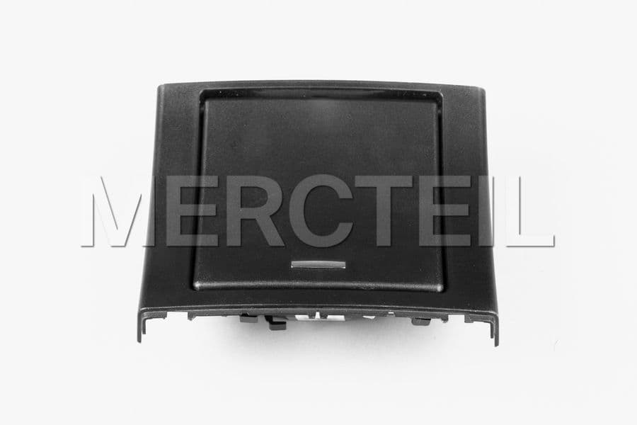 Buy the spare part Mercedes-Benz A21268038509051 pigeonhole