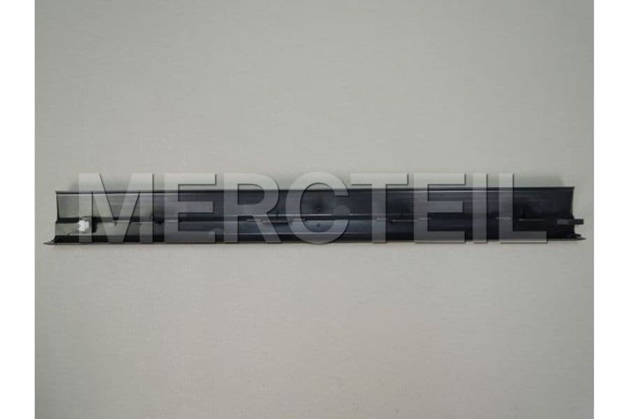 Buy the spare part Mercedes-Benz A21268601369051 rail