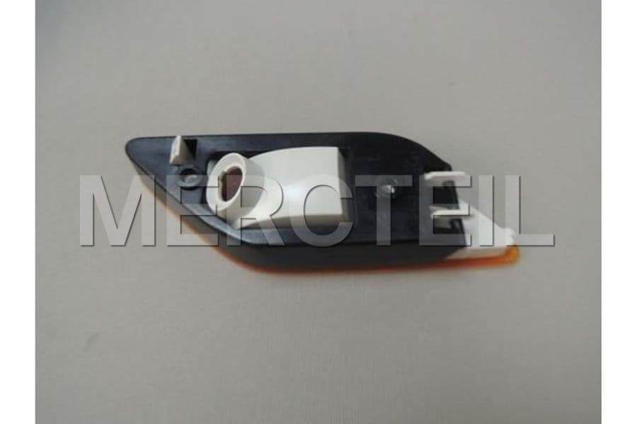 Buy the spare part Mercedes-Benz A2128200121 blinker lamp