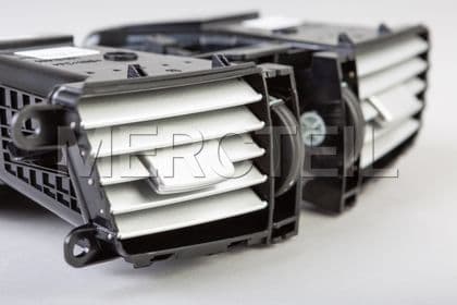 Buy the spare part Mercedes-Benz A21283025547J22 air nozzle