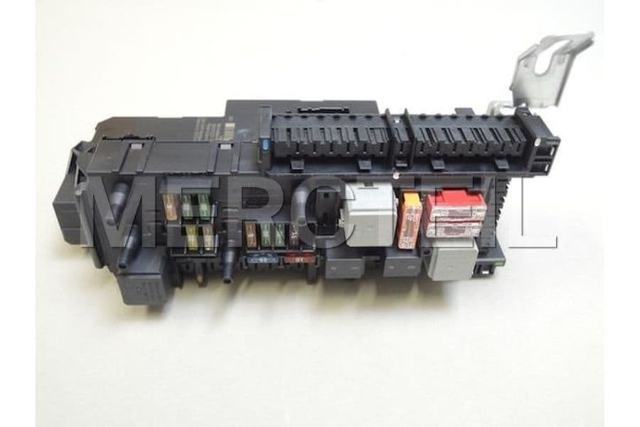 Buy the spare part Mercedes-Benz A2129004022 control unit