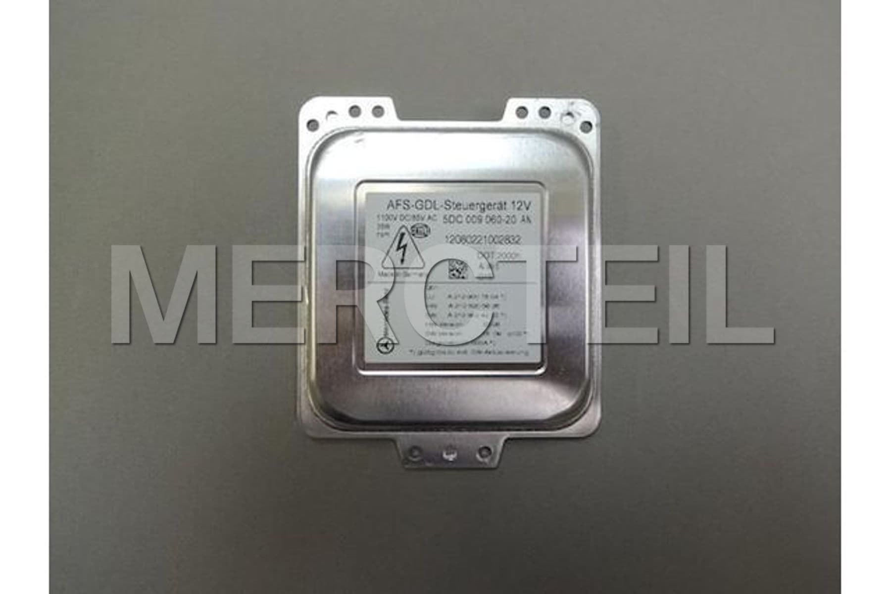 Buy the spare part Mercedes-Benz A2129007804 control unit