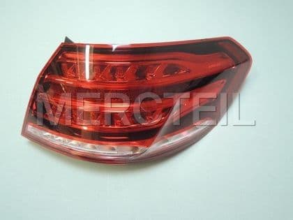 Buy the spare part Mercedes-Benz A2129060803 rear lamp combination