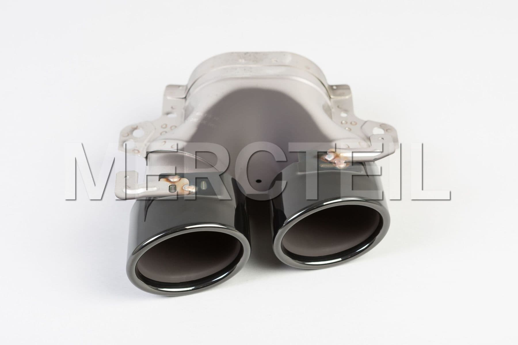 Buy the spare part Mercedes-Benz A2134902607 tail pipe trim