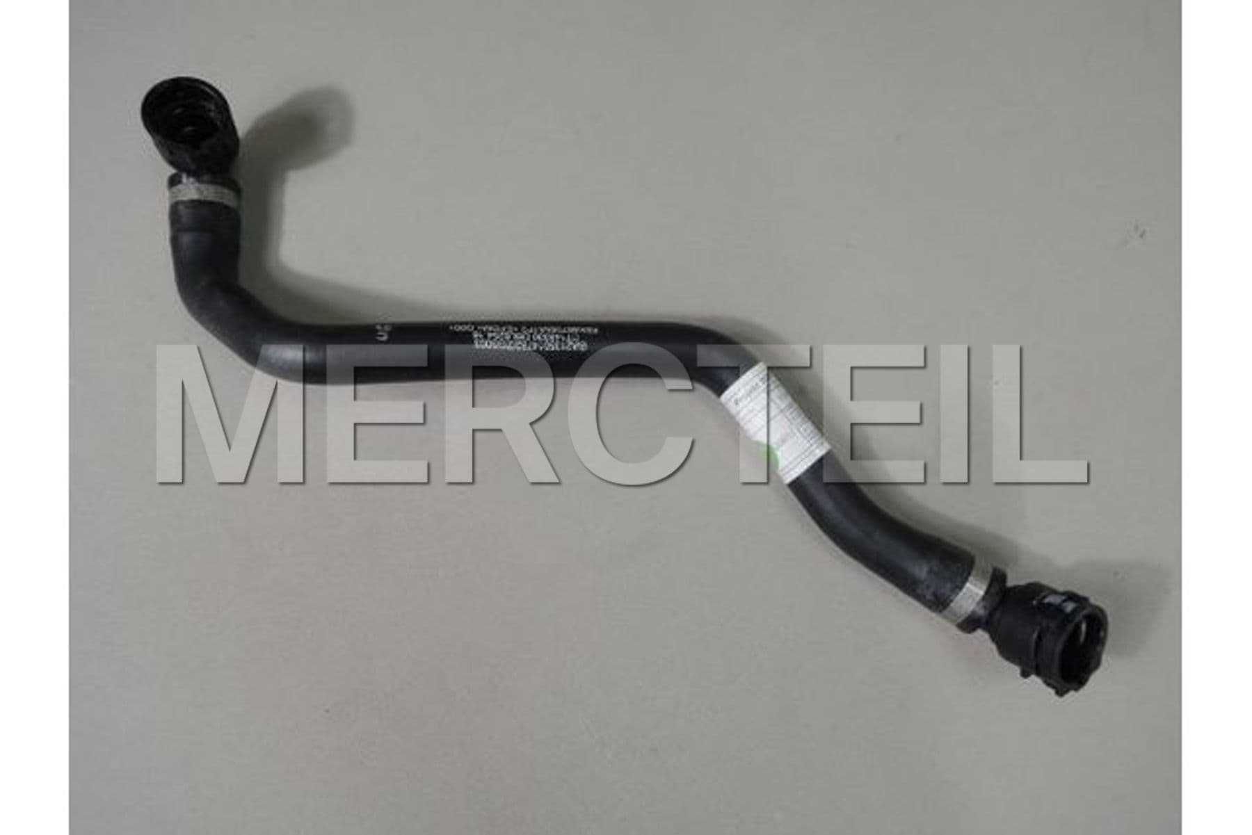 Buy the spare part Mercedes-Benz A2135014782 coolant hose