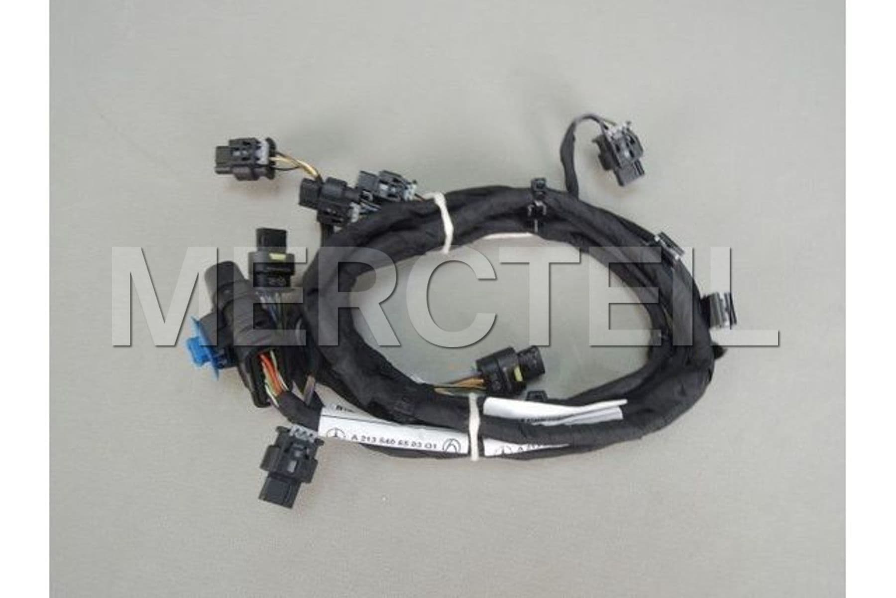 Buy the spare part Mercedes-Benz A2135406503 electrical wiring harness