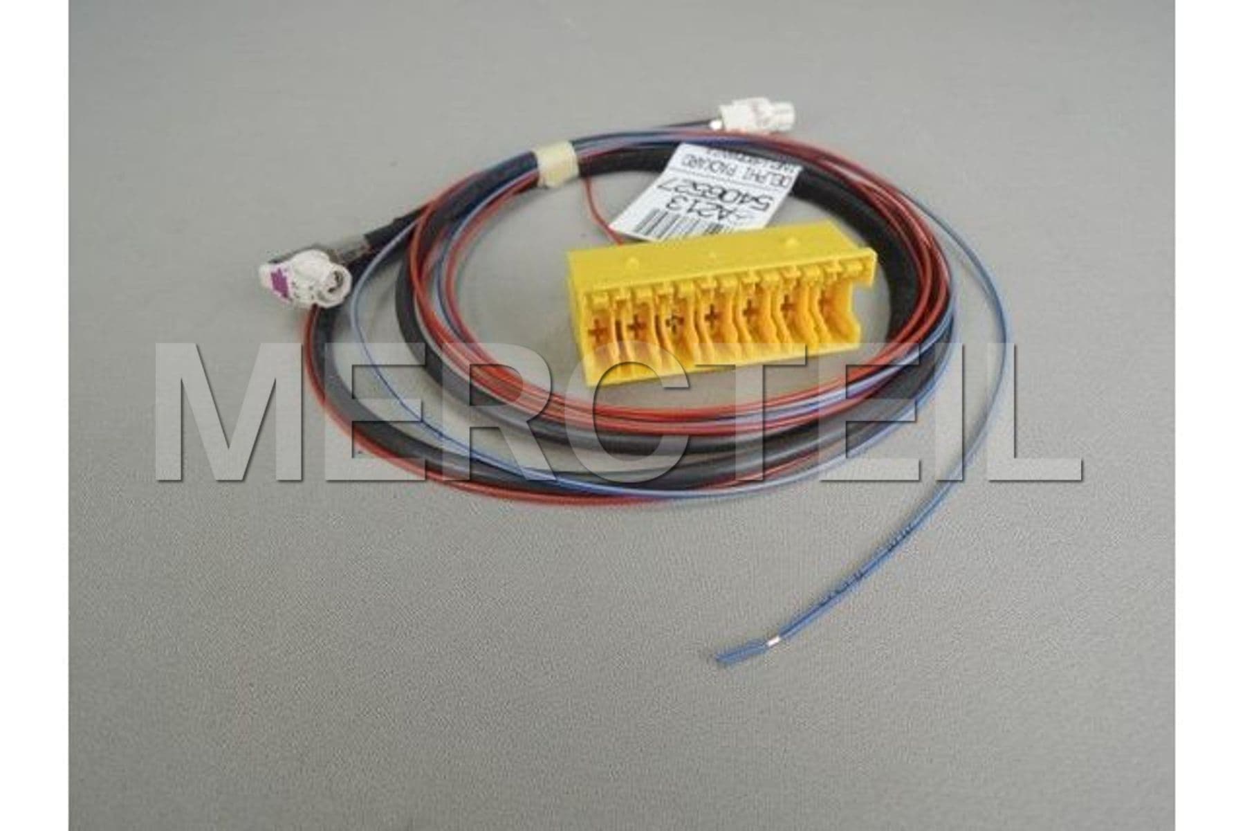 Buy the spare part Mercedes-Benz A2135406527 electrical wiring harness