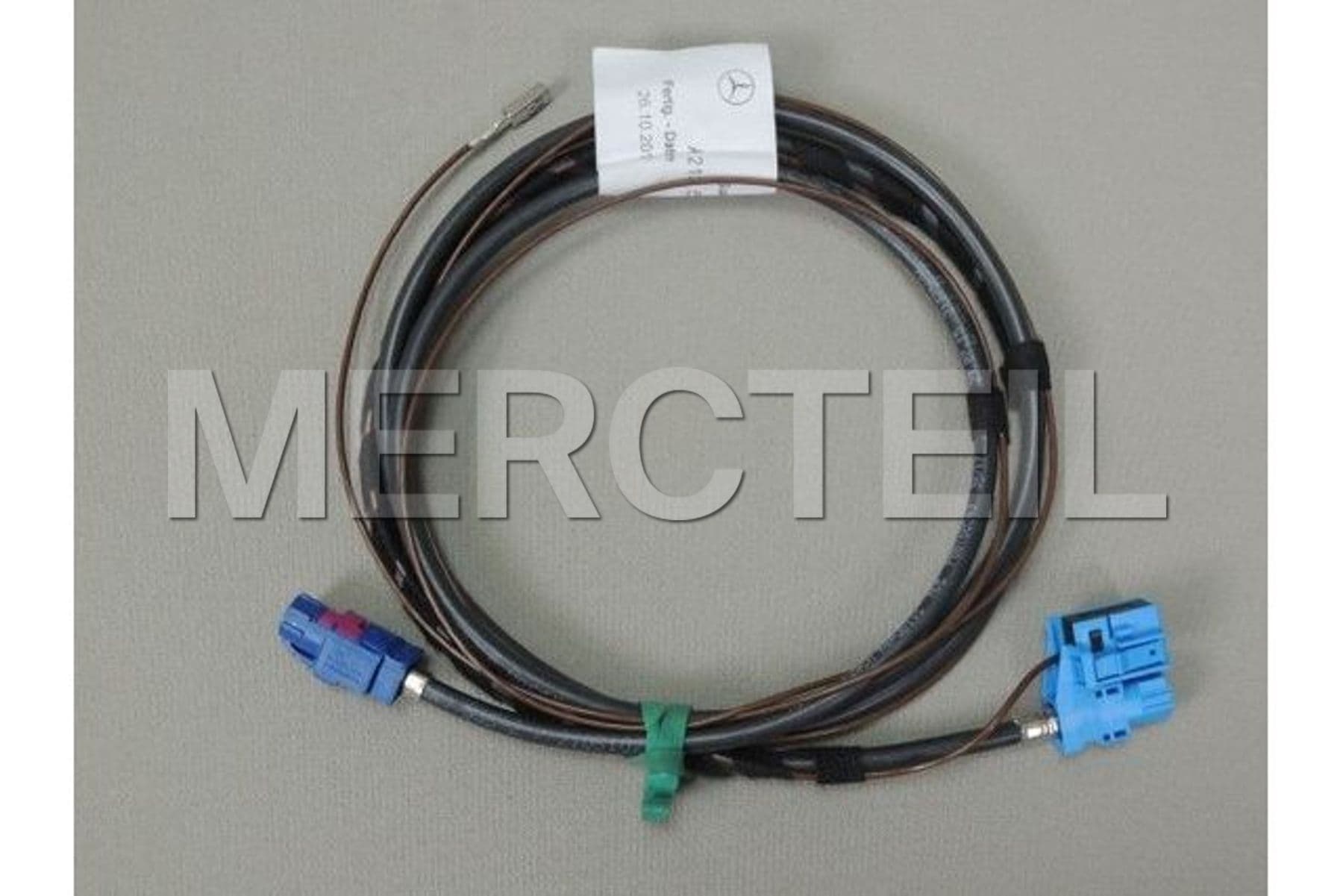 Buy the spare part Mercedes-Benz A2135407150 electrical wiring harness