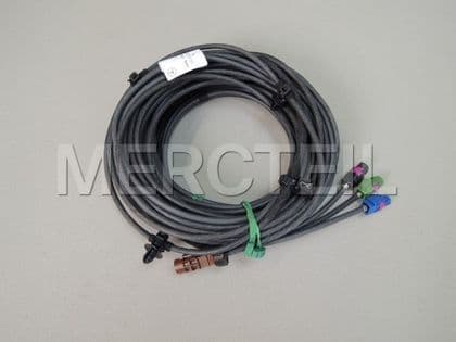 Buy the spare part Mercedes-Benz A2135409512 electrical wiring harness