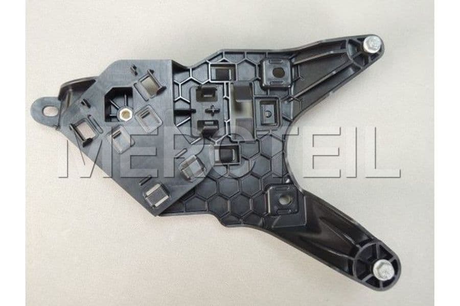 Buy the spare part Mercedes-Benz A2135453900 bracket