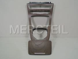 Buy the spare part Mercedes-Benz A2136802307 ornamental molding