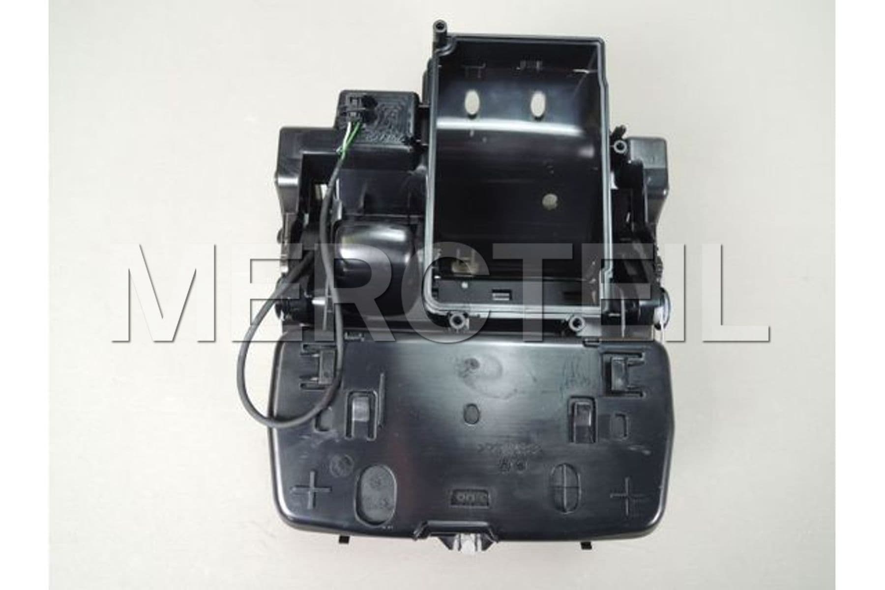 Kaufen Sie das Ersatzteil Mercedes-Benz A2136802503 ablagefach