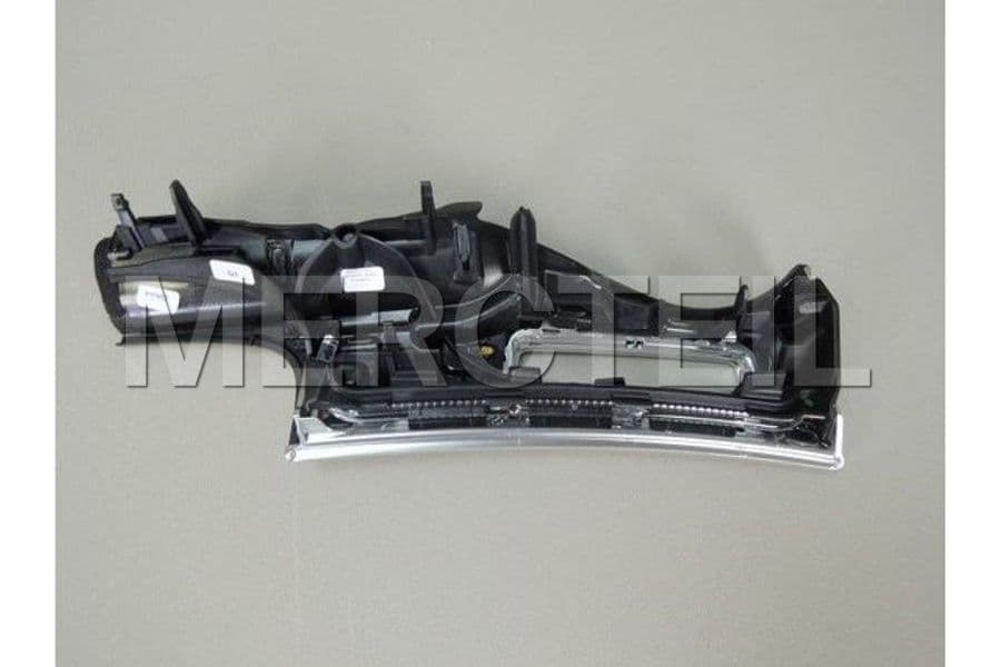 Buy the spare part Mercedes-Benz A2136806701 ornamental trim