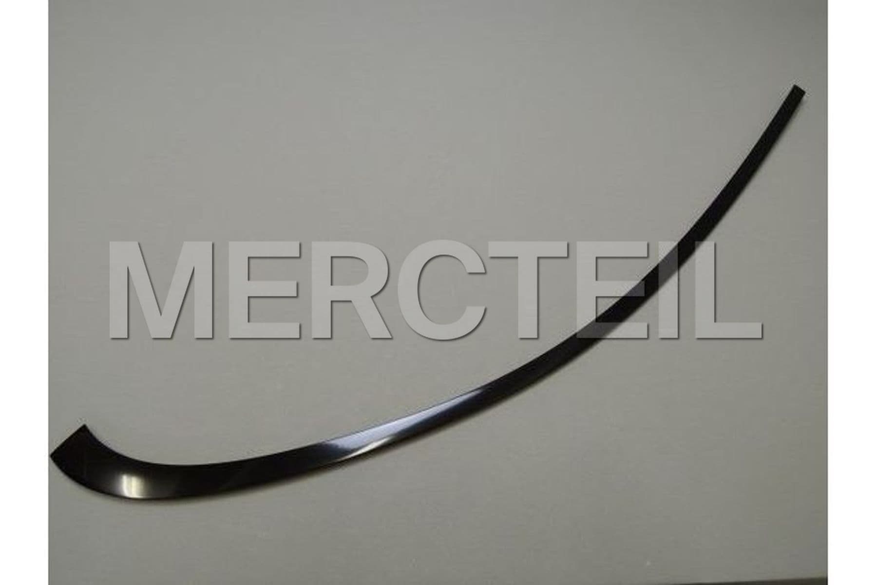 Buy the spare part Mercedes-Benz A2136902103 ornamental trim
