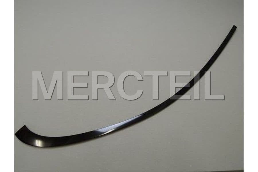 Buy the spare part Mercedes-Benz A2136902103 ornamental trim