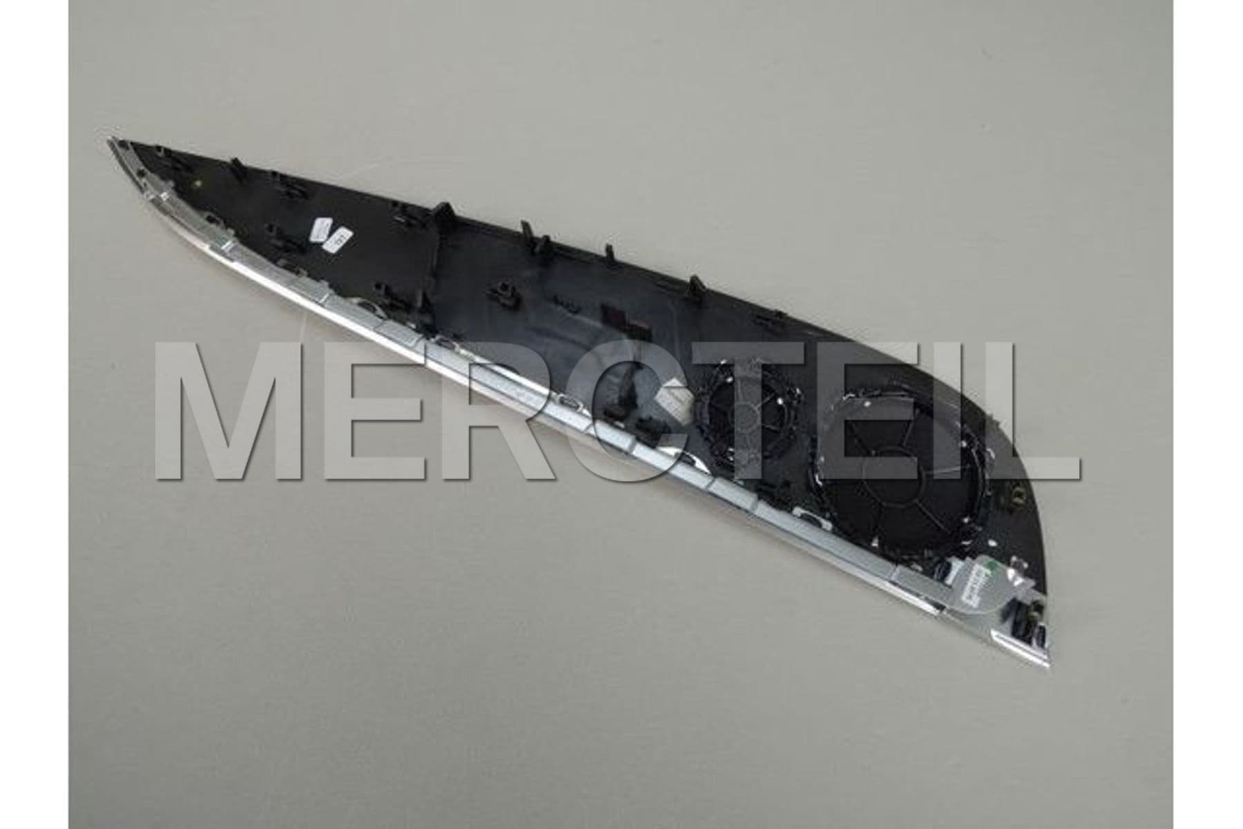 Buy the spare part Mercedes-Benz A2137302005 ornamental trim