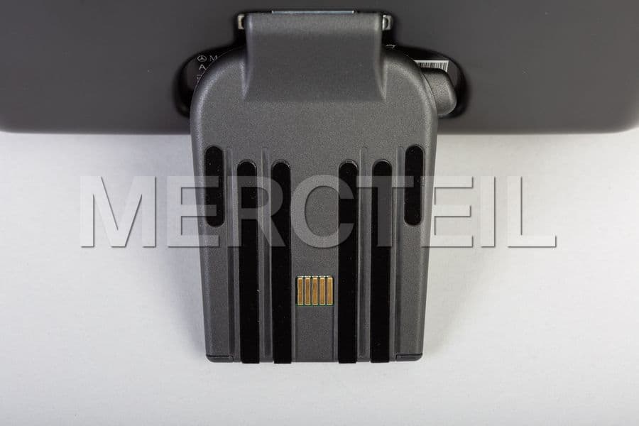 Buy the spare part Mercedes-Benz A2138206603 installation kit system