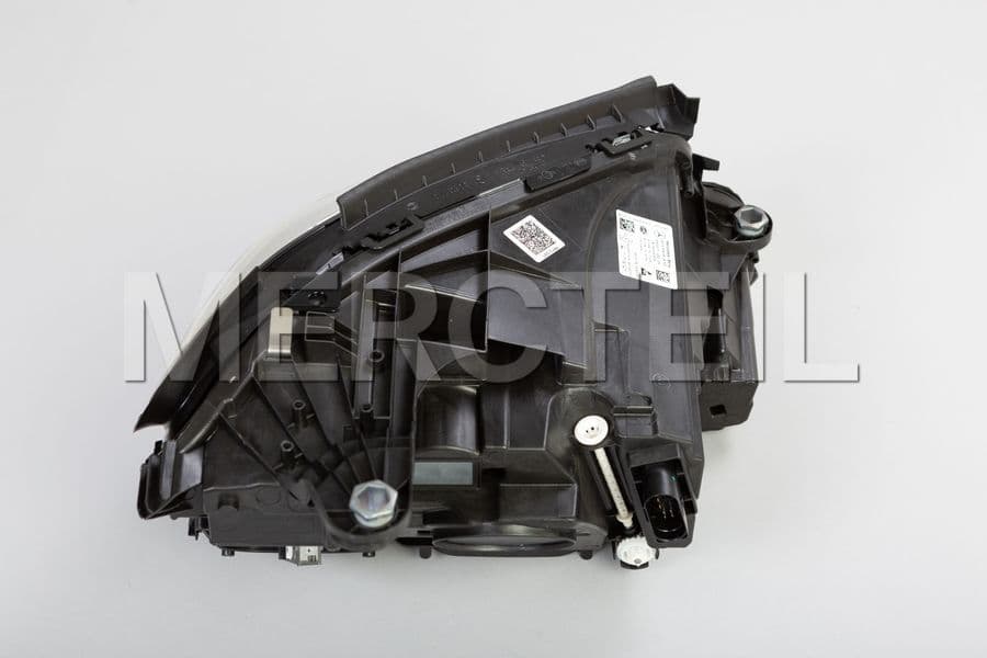Buy the spare part Mercedes-Benz A2138260091 gasket f light housing