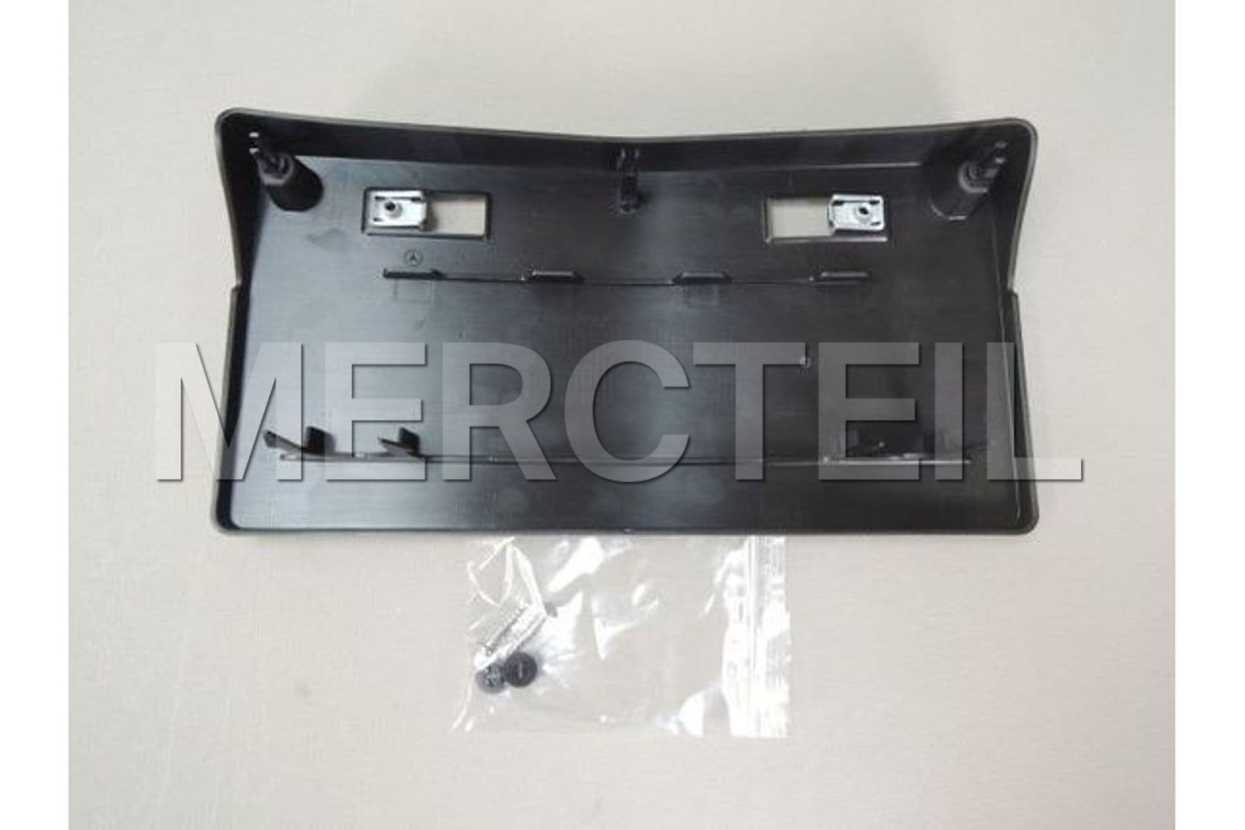 Buy the spare part Mercedes-Benz A2138802700 license plate molding