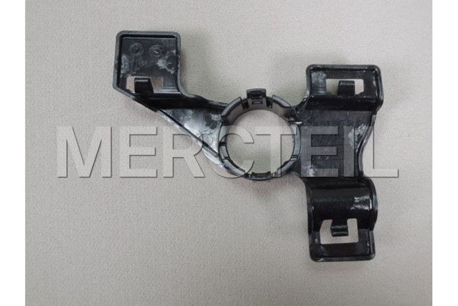 Kaufen Sie das Ersatzteil Mercedes-Benz A2138850101 halter