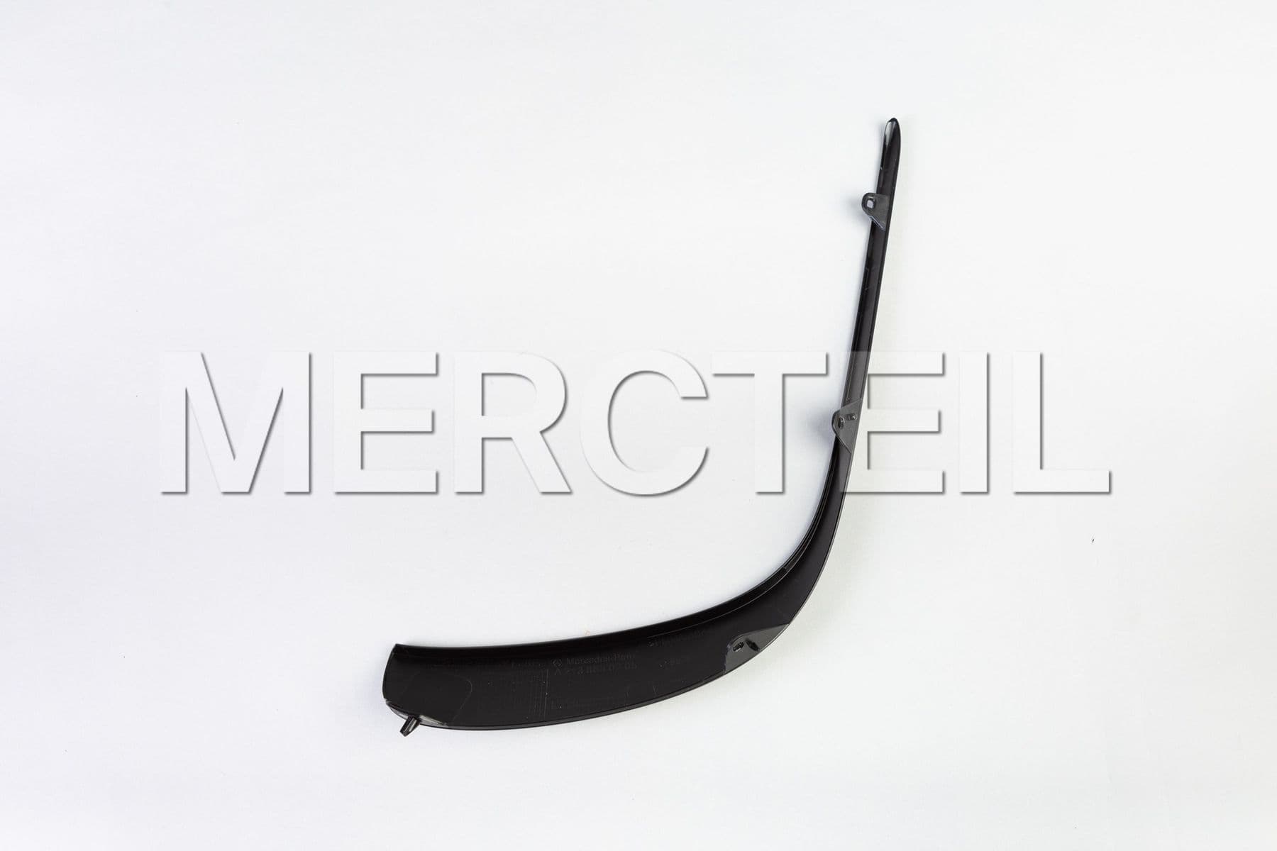 Buy the spare part Mercedes-Benz A2138850205 trim strip