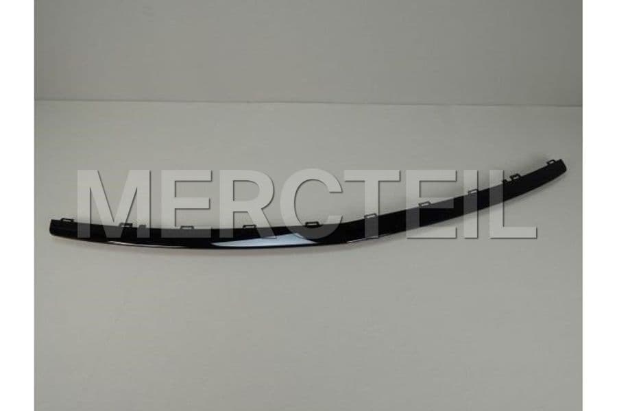 Buy the spare part Mercedes-Benz A2138857800 ornamental molding