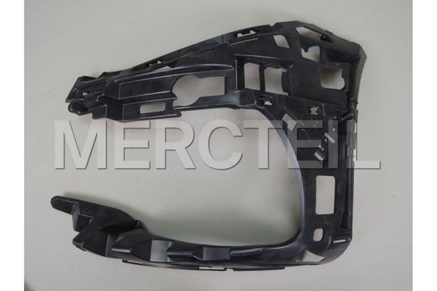 Buy the spare part Mercedes-Benz A2138857900 basic mounting for bumper