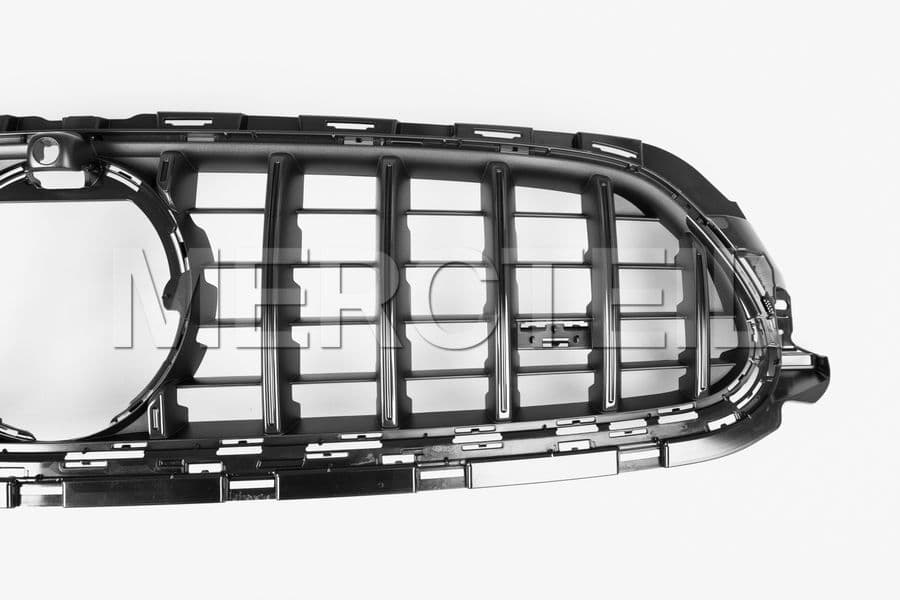 Buy the spare part Mercedes-Benz A2138880101 carrier