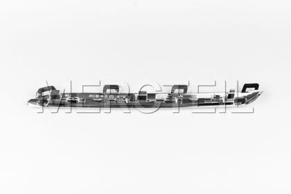 Buy the spare part Mercedes-Benz A2138880473 ornamental molding