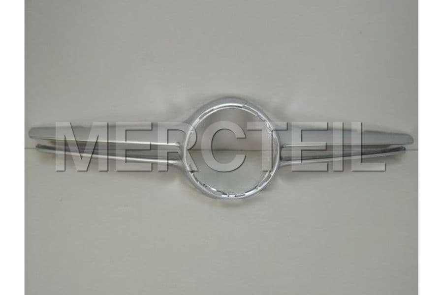 Buy the spare part Mercedes-Benz A2138881000 radiator grille frame