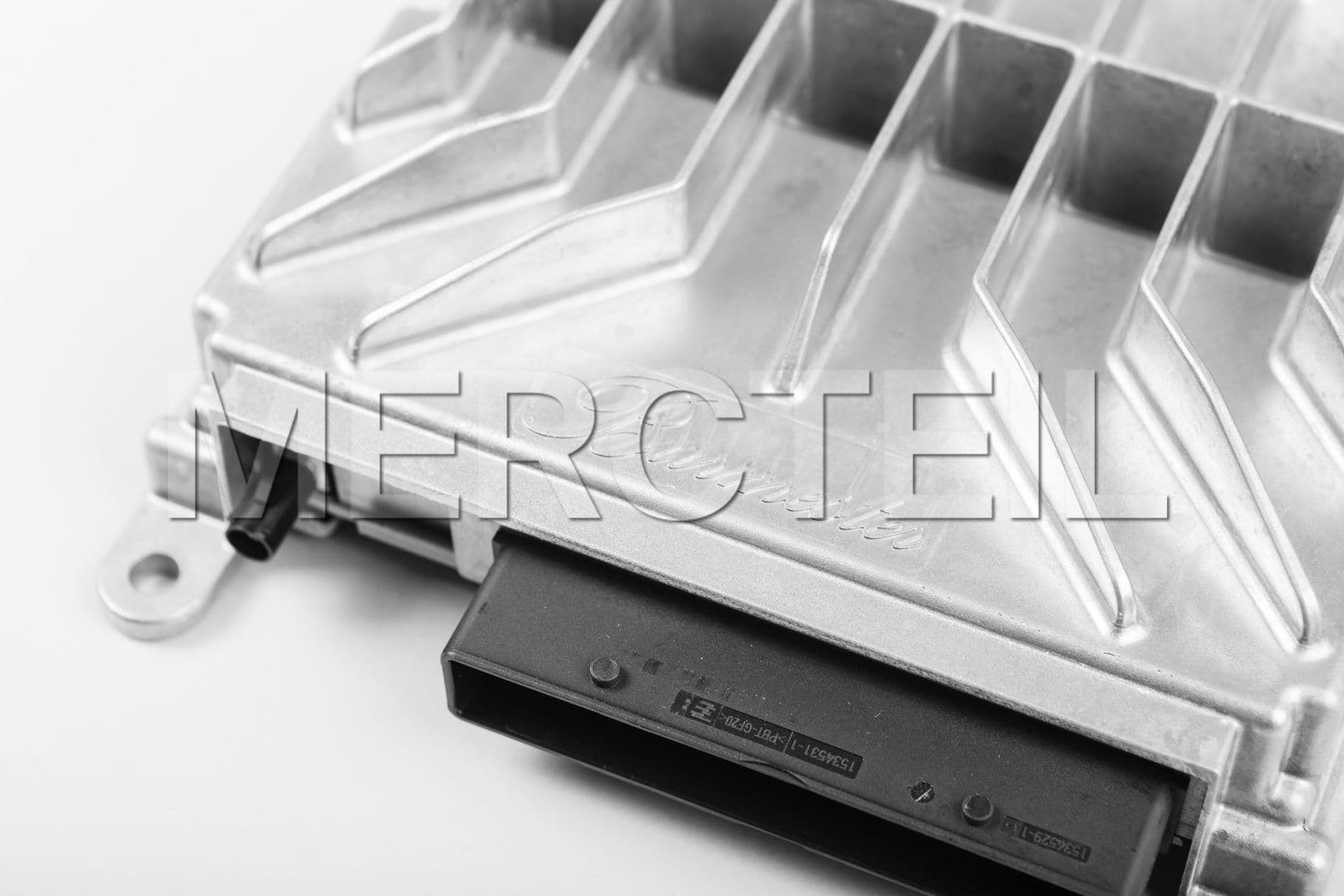 Buy the spare part Mercedes-Benz A2139000333 control unit complete