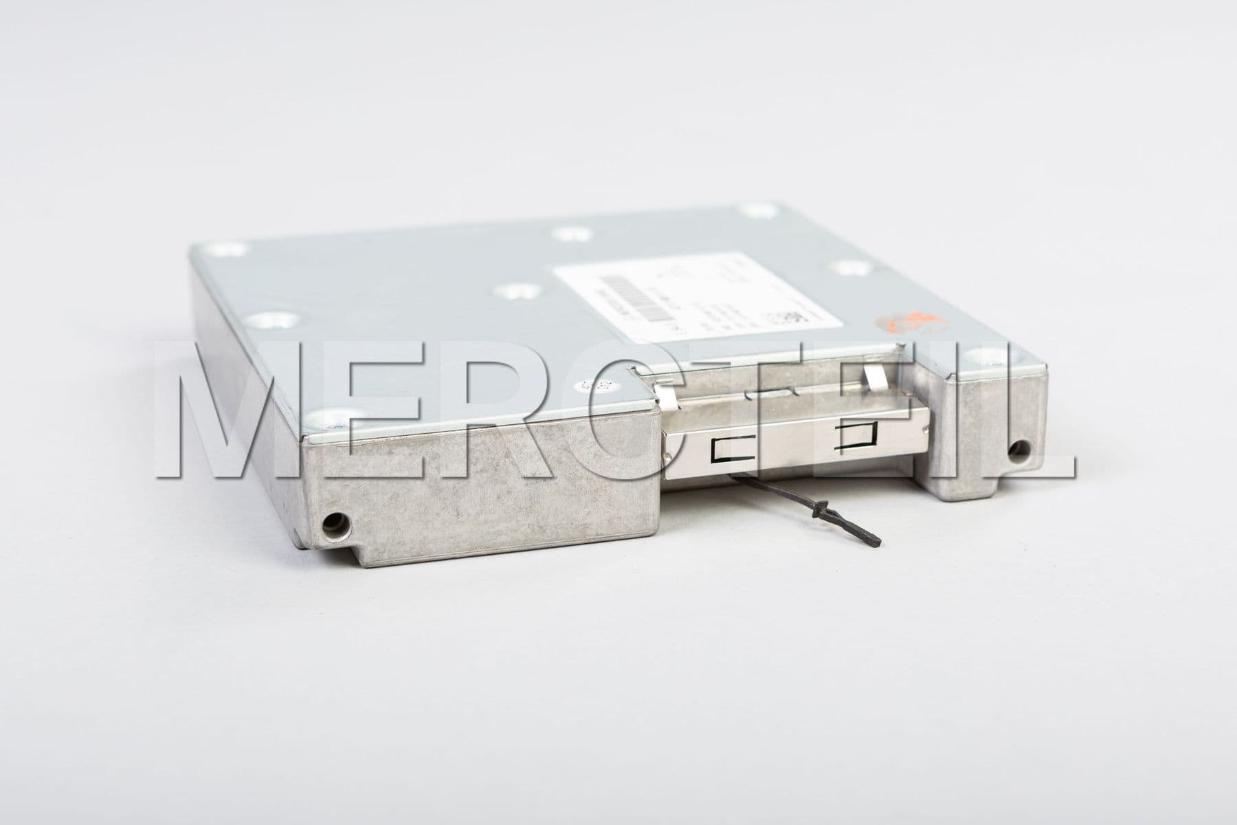 Buy the spare part Mercedes-Benz A2139000705 control unit
