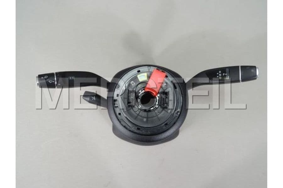 Buy the spare part Mercedes-Benz A21390028239051 control unit
