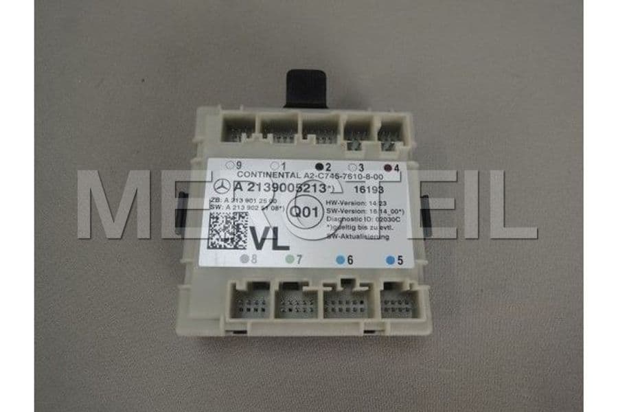 Buy the spare part Mercedes-Benz A2139005213 control unit