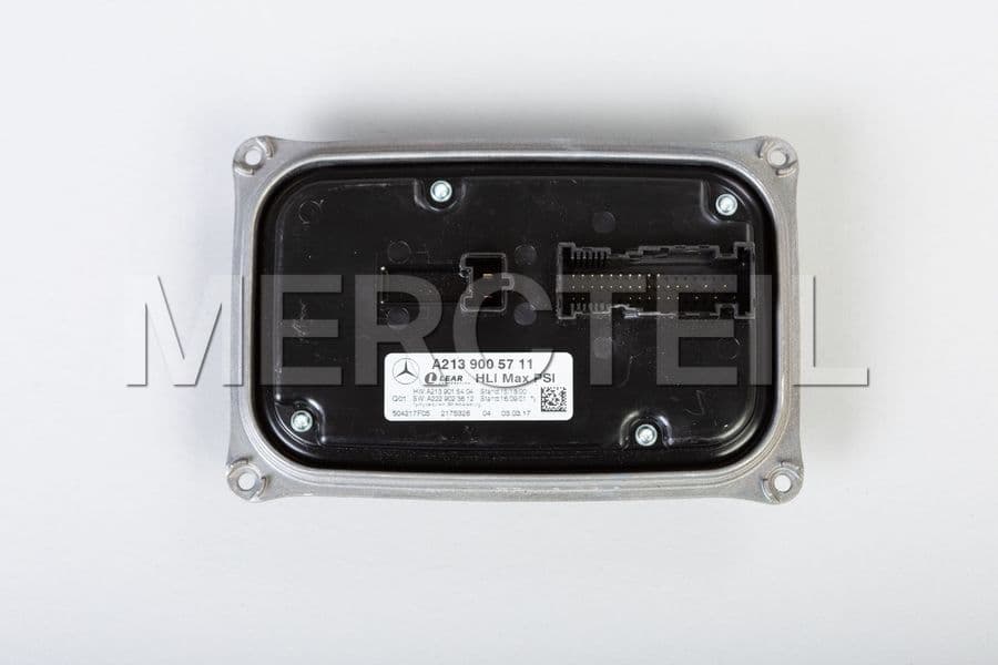 Buy the spare part Mercedes-Benz A2139005711 control unit