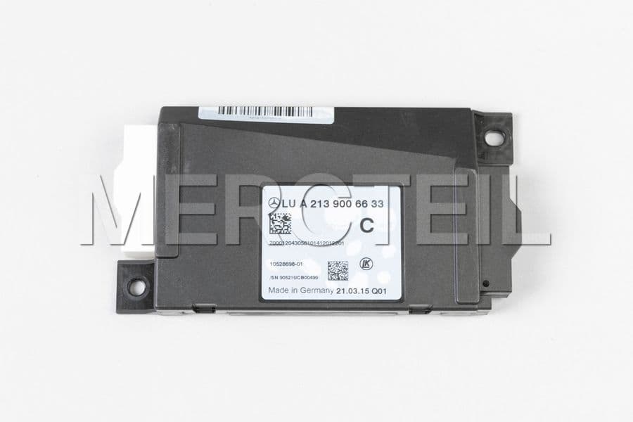 Buy the spare part Mercedes-Benz A2139006633 control unit complete