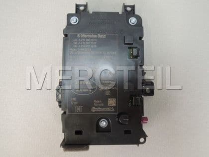 Buy the spare part Mercedes-Benz A2139007011 control unit
