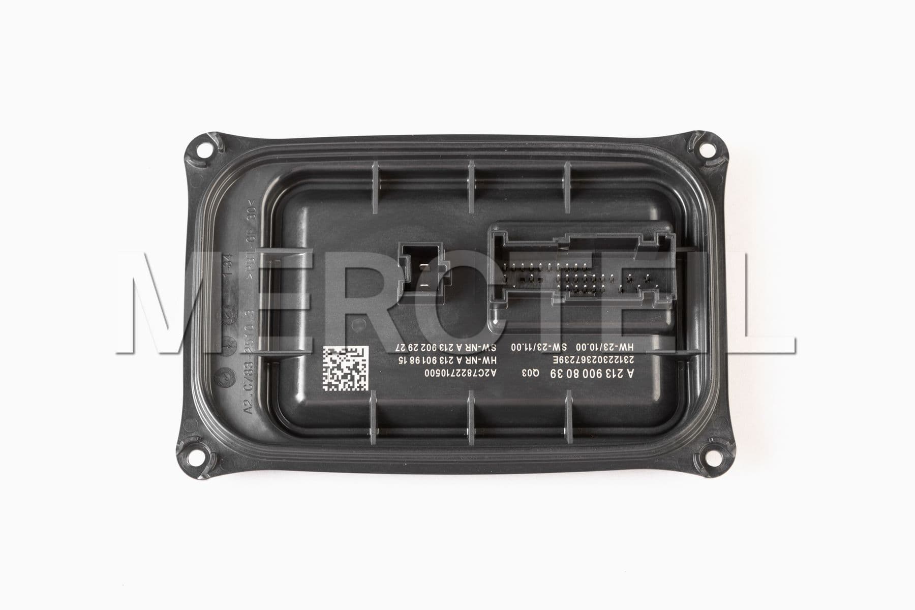 Buy the spare part Mercedes-Benz A2139008039 control unit complete